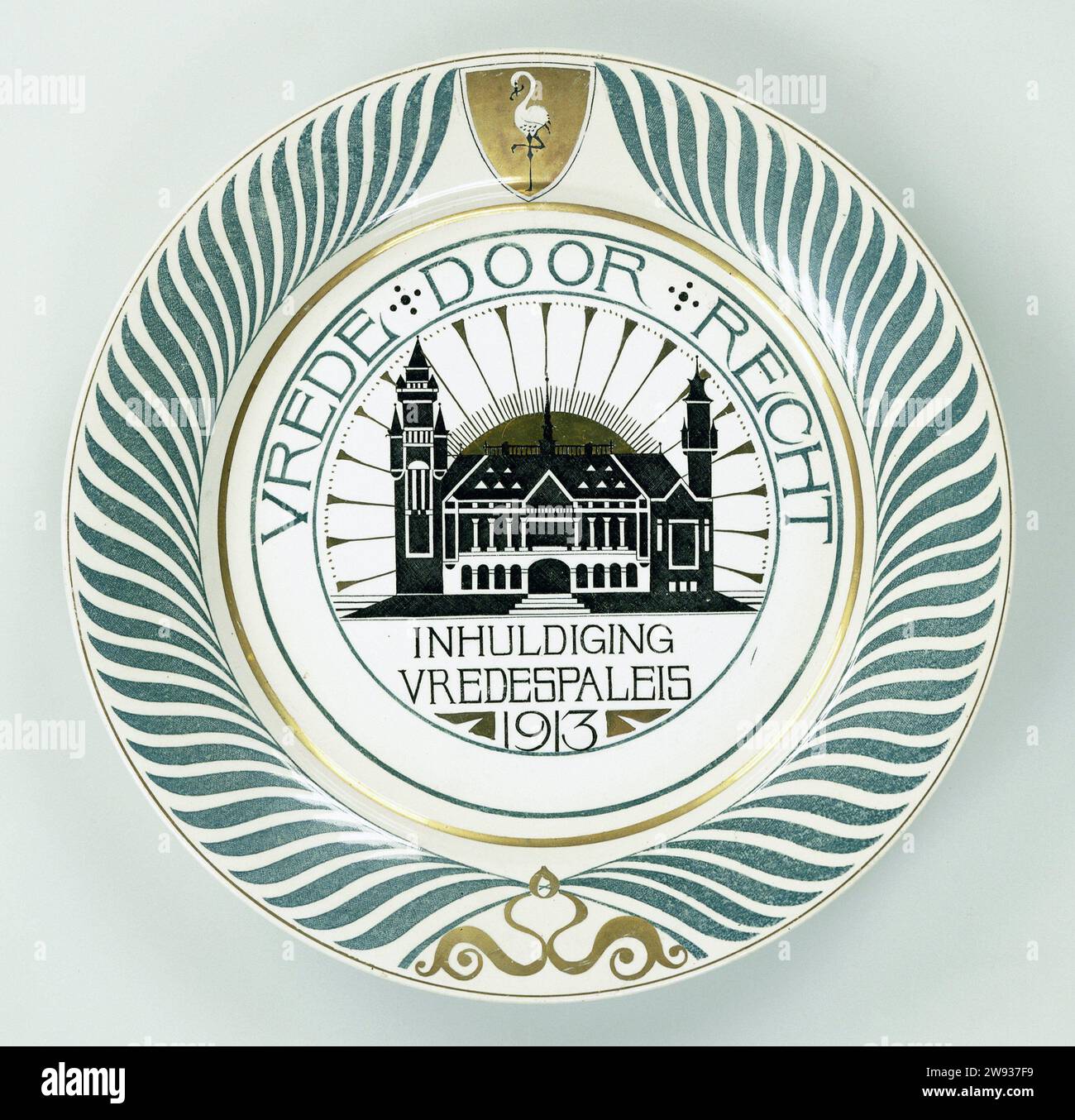 Inauguration Peace Palace, Petrus Regout & Co., 1913 plate (dishes ...