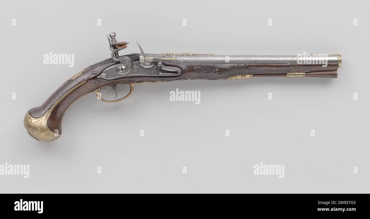 Flint gun with battery lock, anonymous, c. 1709 flintlock pistol Flint ...