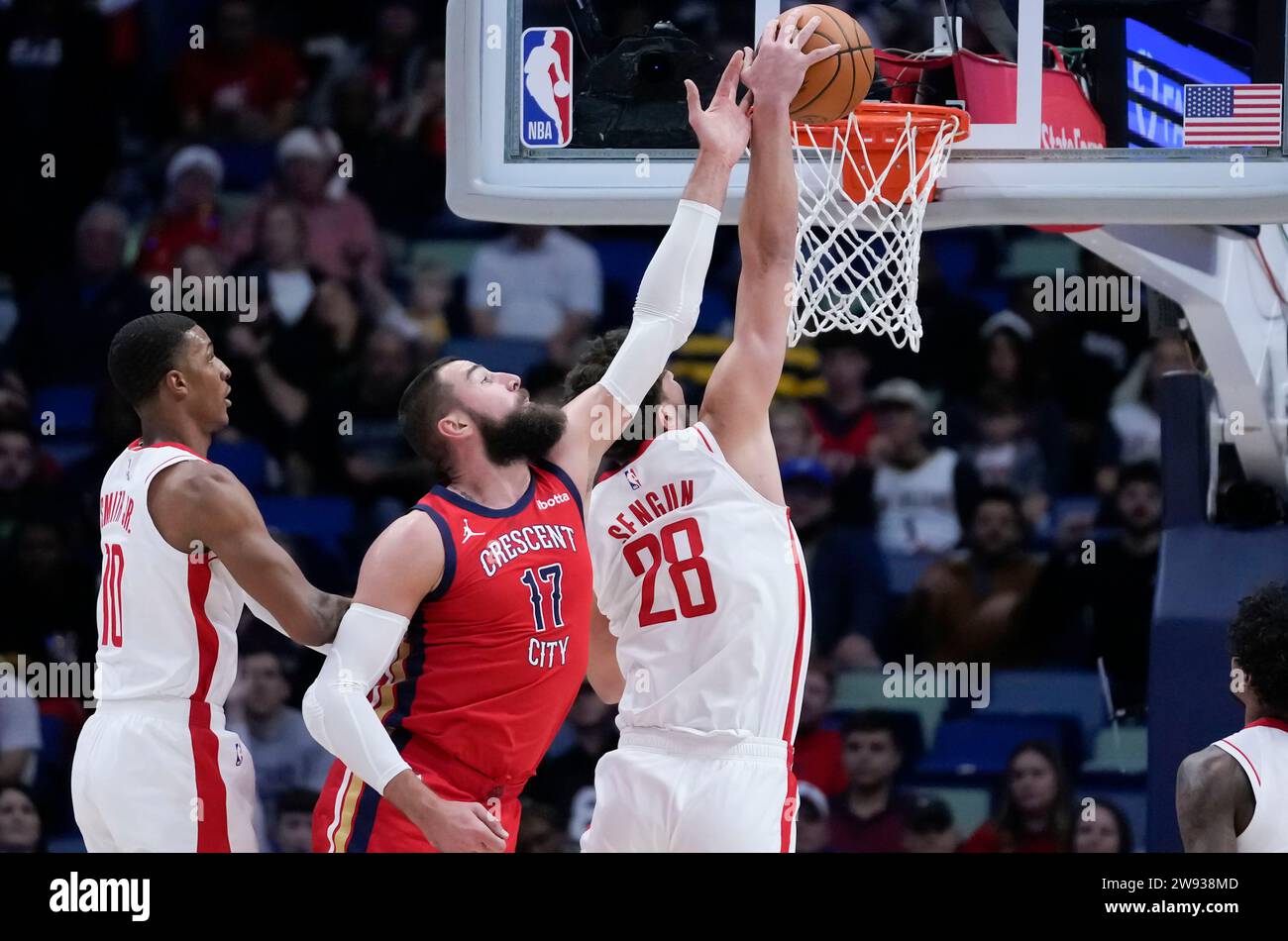 Houston Rockets center Alperen Sengun (28) blocks a shot by New Orleans ...