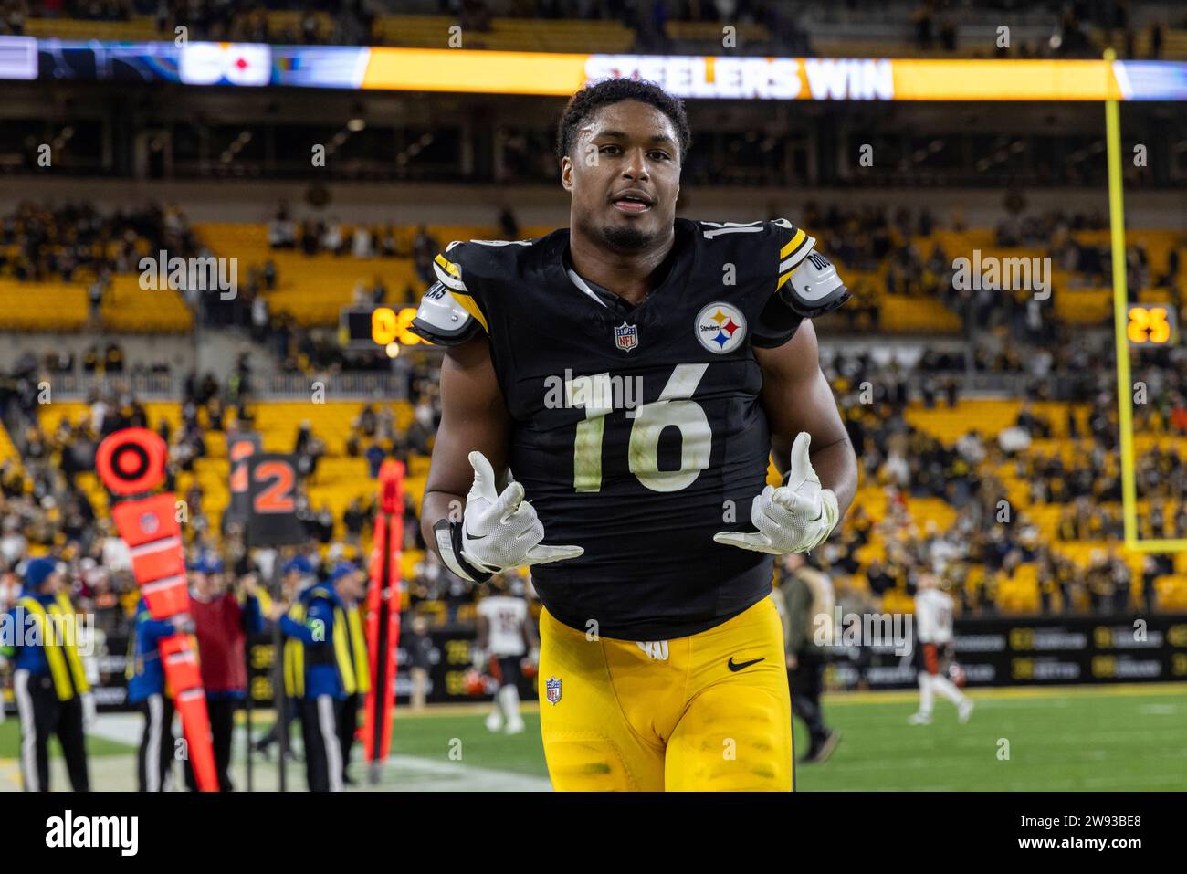 Pittsburgh Steelers linebacker Myles Jack (16) gestures after an NFL ...