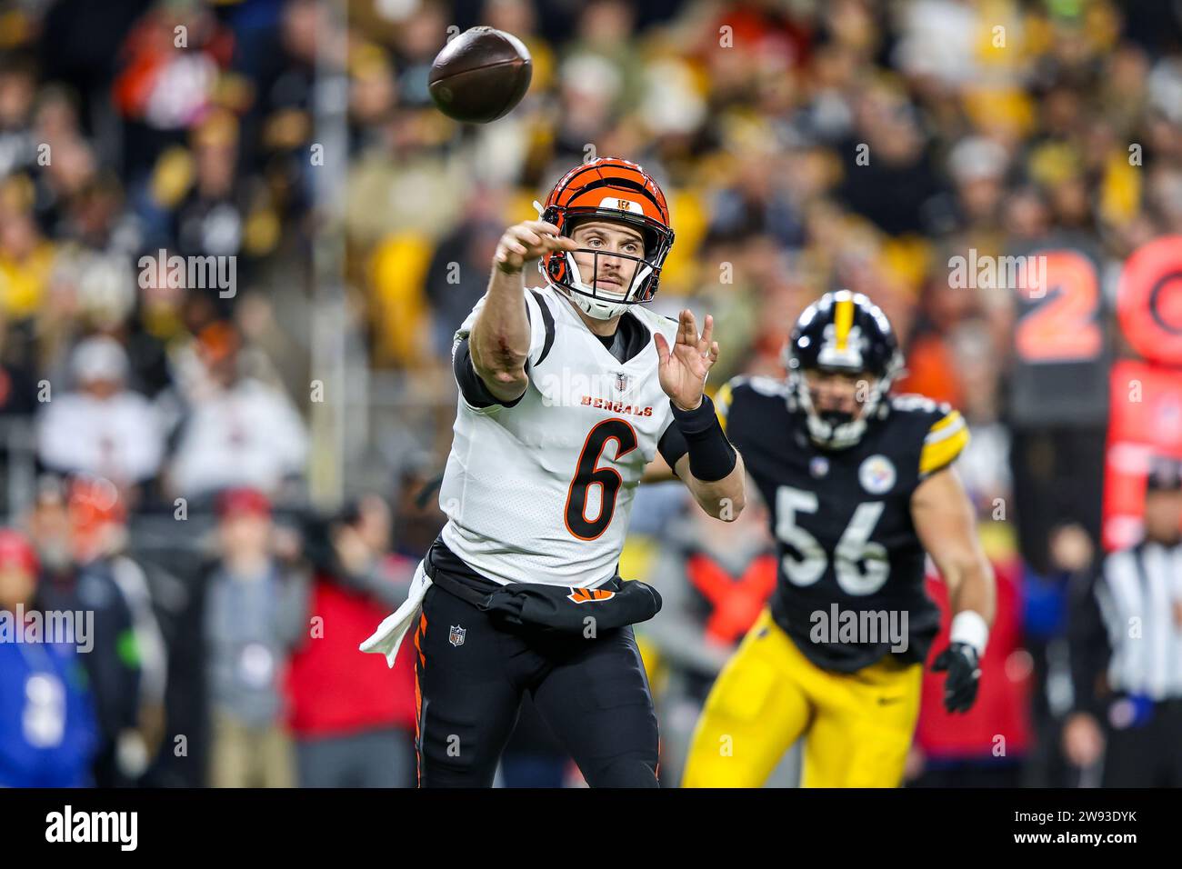 Jake browning bengals hi-res stock photography and images - Alamy