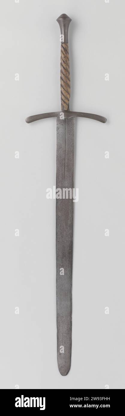 Battle or executioner, 1662 two-handed sword Sword with twisted wooden ...