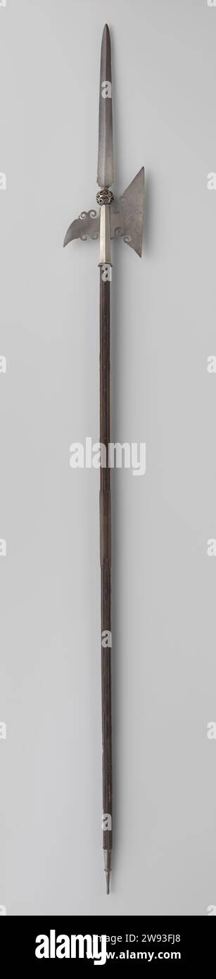 Hellebaard, Anonymous, 1500 - 1699 Halberd Hellaard with openwork ball ...