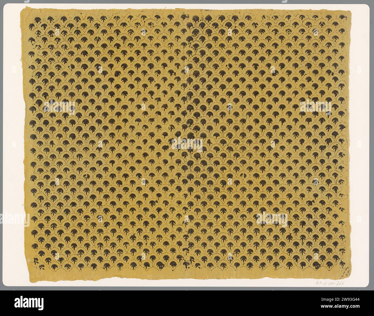 Leaf with spreading pattern of flower pattern surrounded by points ...