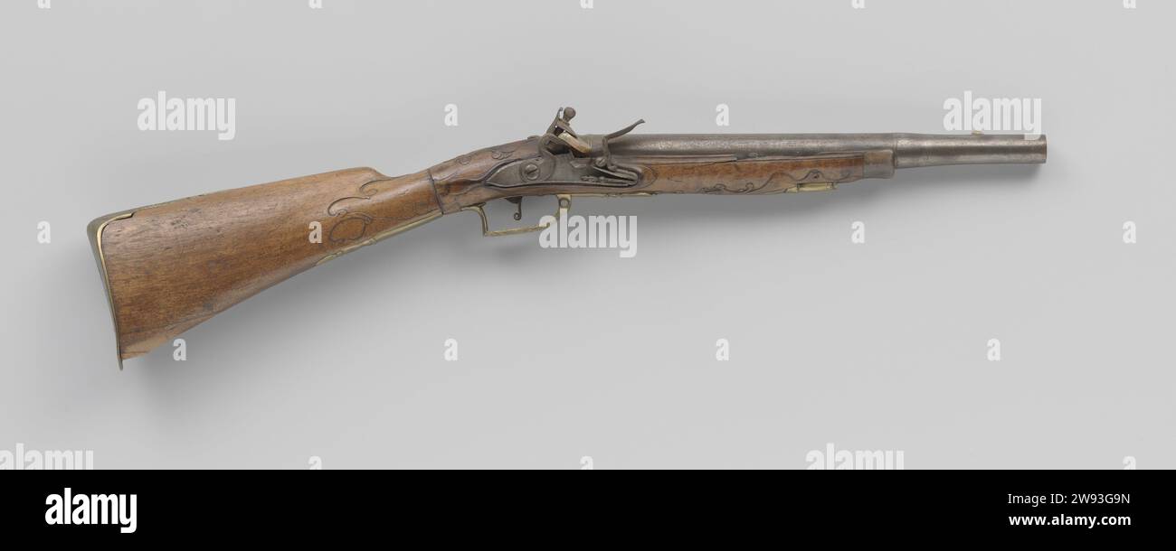 Carabiner, anonymous, c. 1699 - c. 1799 flintlock gun Carbine with ...