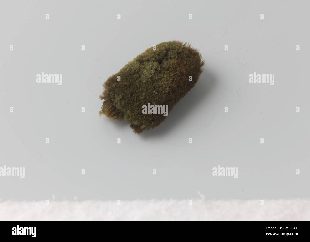 Label remnant hi-res stock photography and images - Alamy