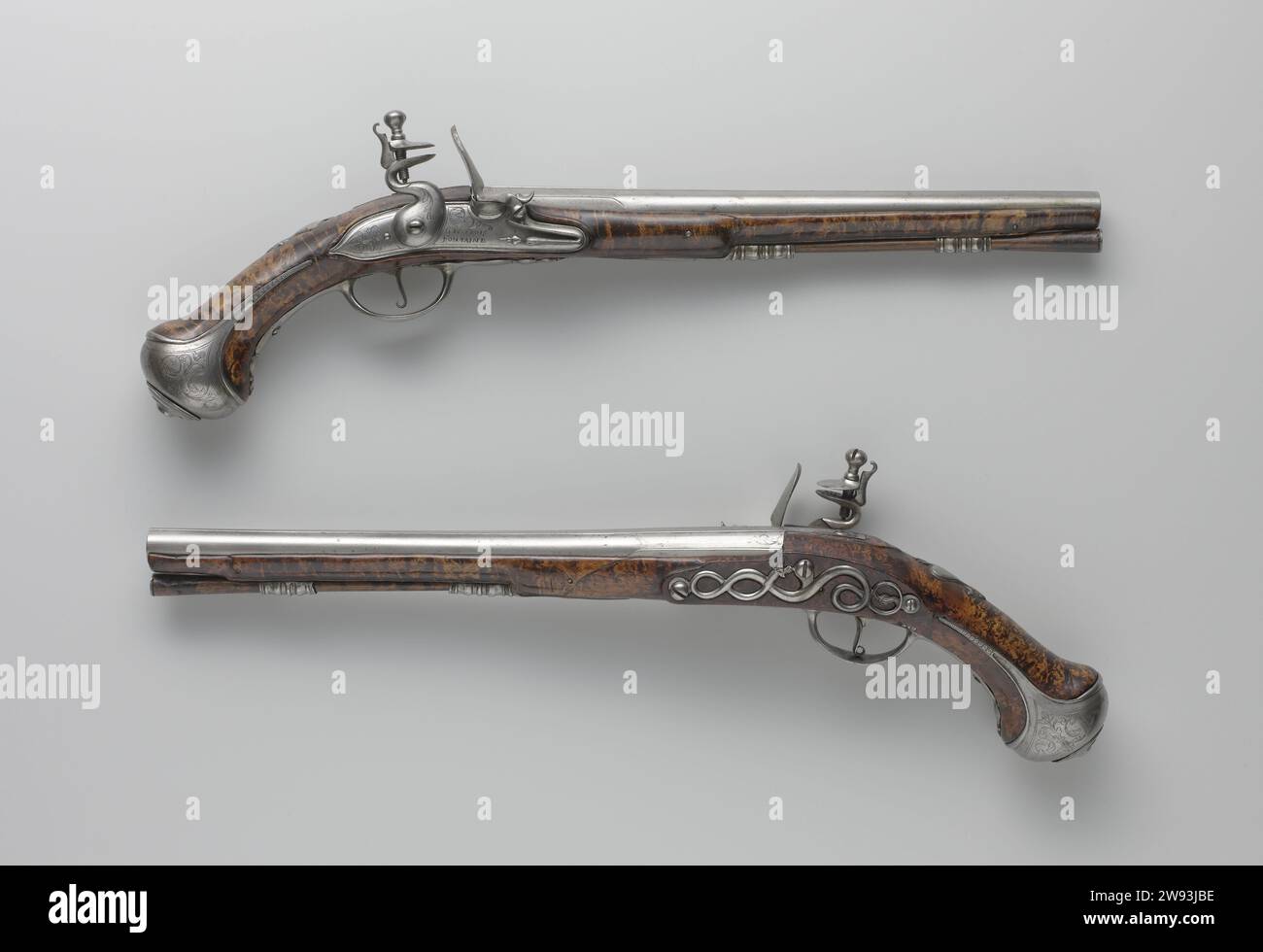 Flint gun, G. de Trois Fontaines, 1680 - 1690 flintlock pistol Part of ...