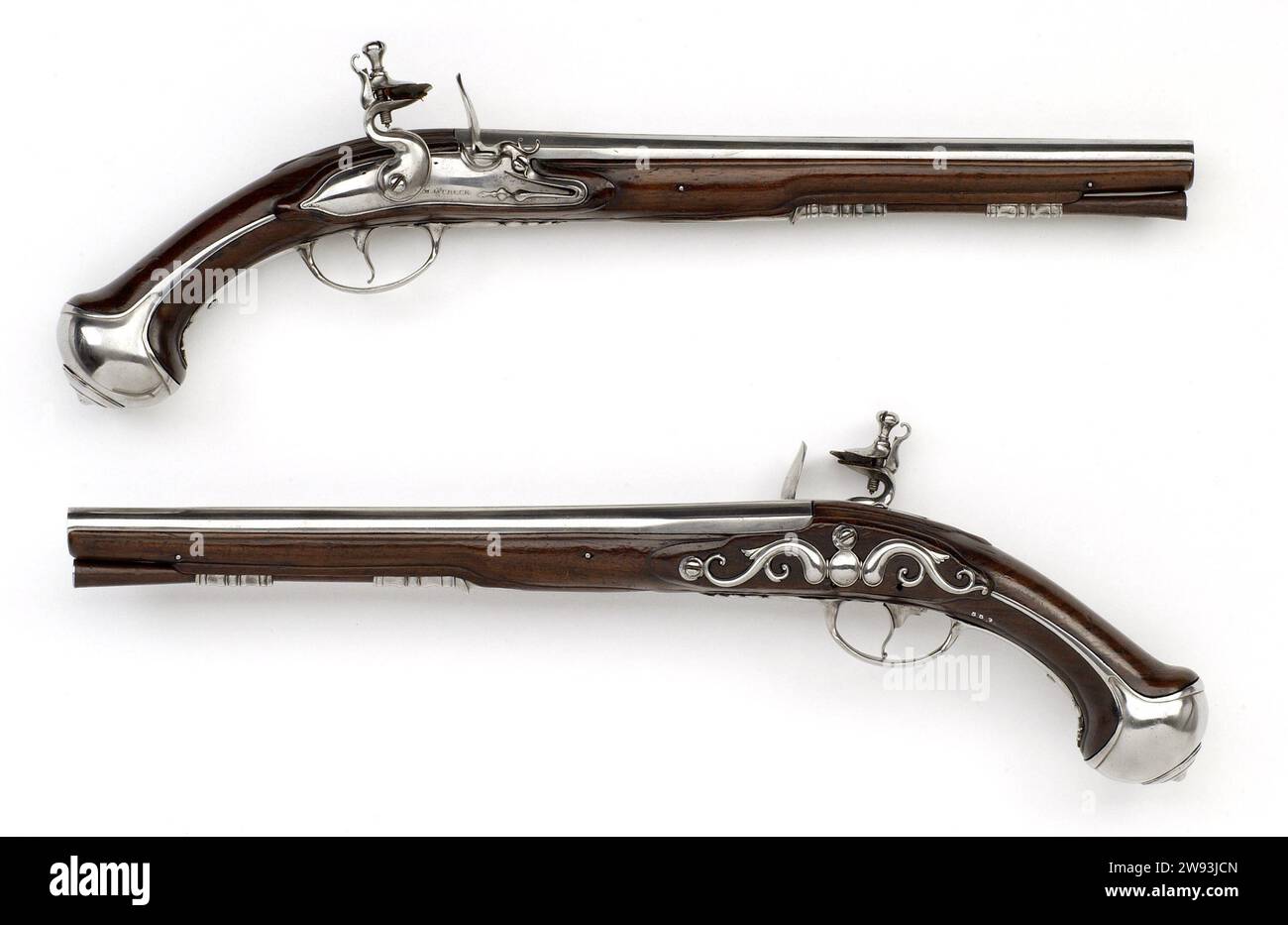 Military flint gun, anonymous, c. 1690 flintlock pistol Simple high ...