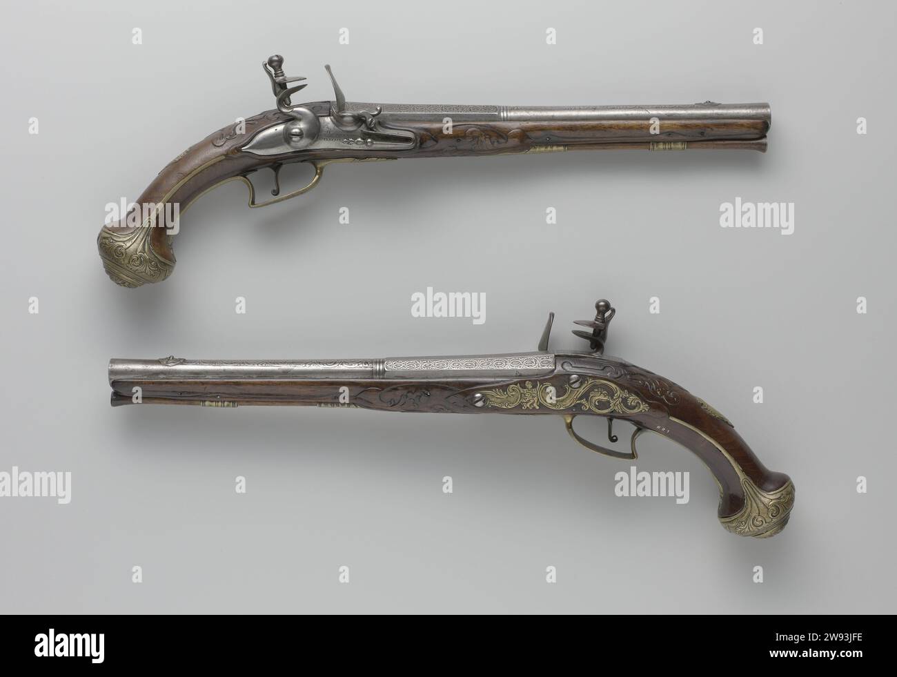 Flint gun, Westerhof, 1720 - 1740 flintlock pistol Part of a couple ...
