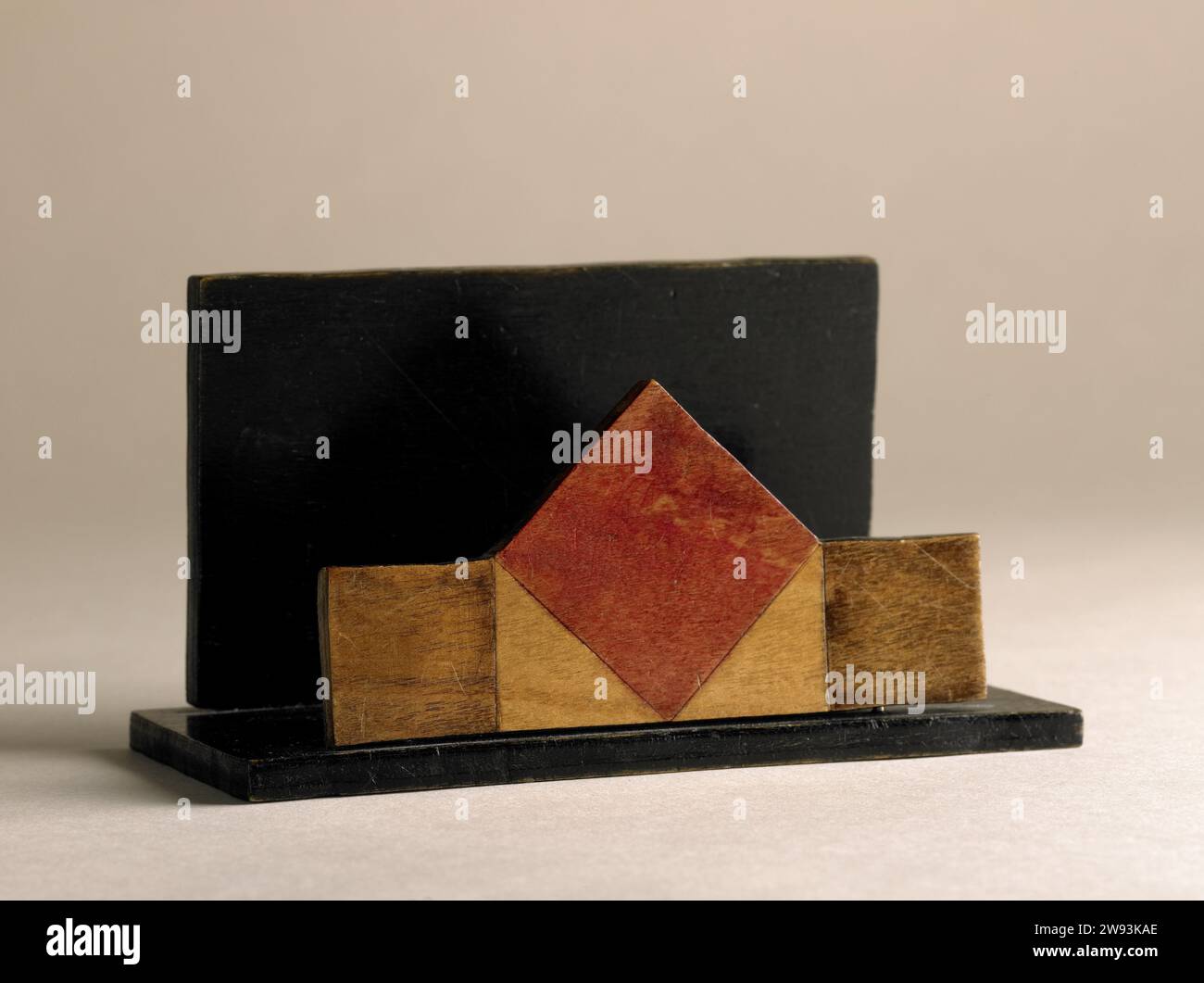 Two upright supports hi-res stock photography and images - Alamy