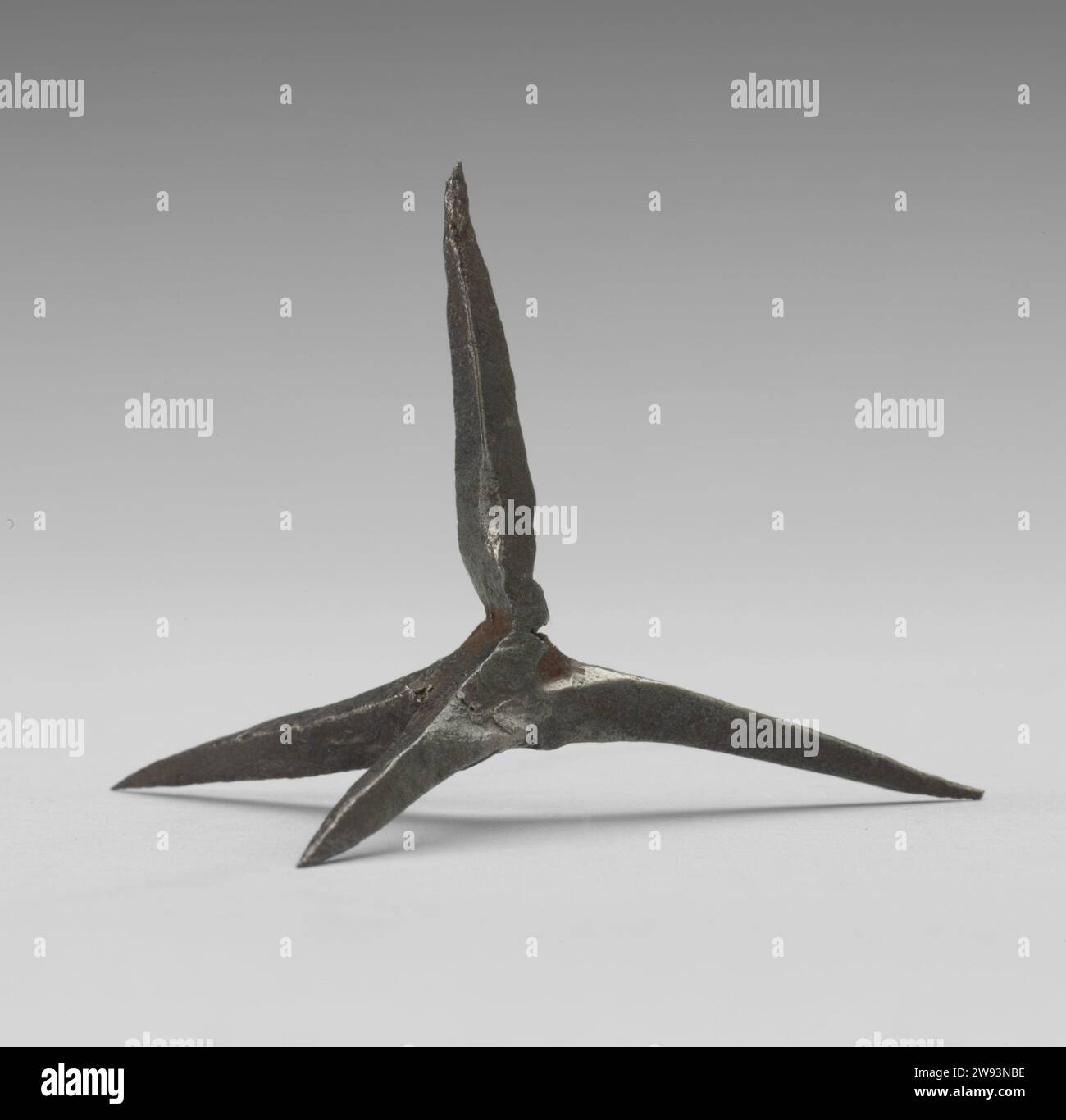 Caltrop, 1700 - 1858 caltrop A foot angel, old and corroded. Consisting ...