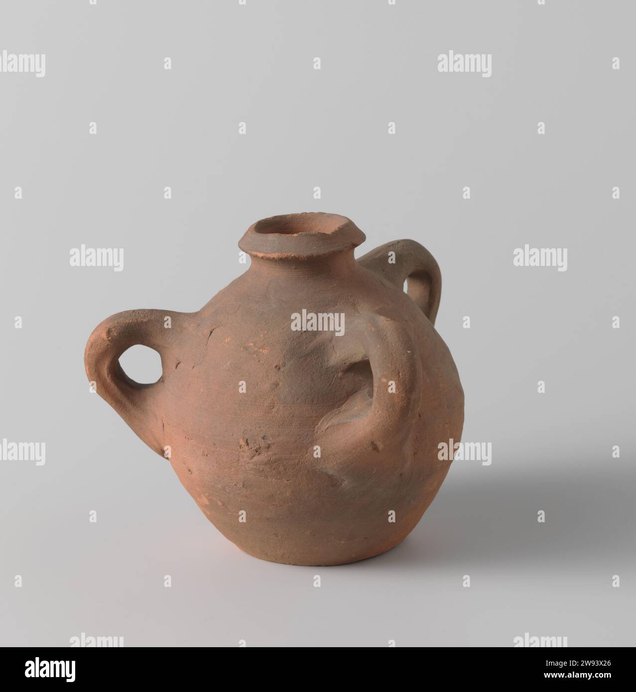 Fire Pot, 1550 - 1700 fire pot Fire or stink pot of earthenware with ...
