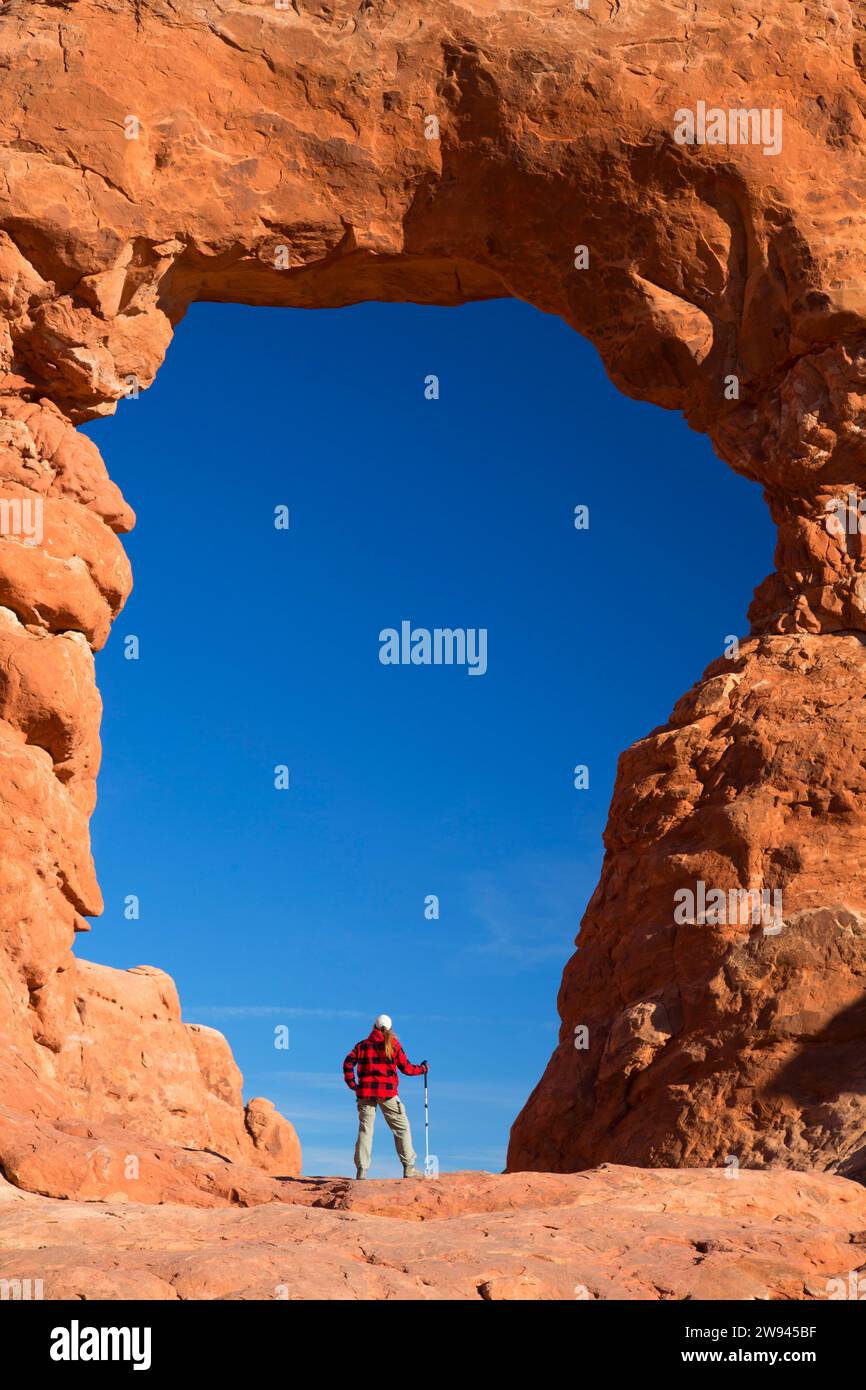 Windows turret arch hi-res stock photography and images - Alamy