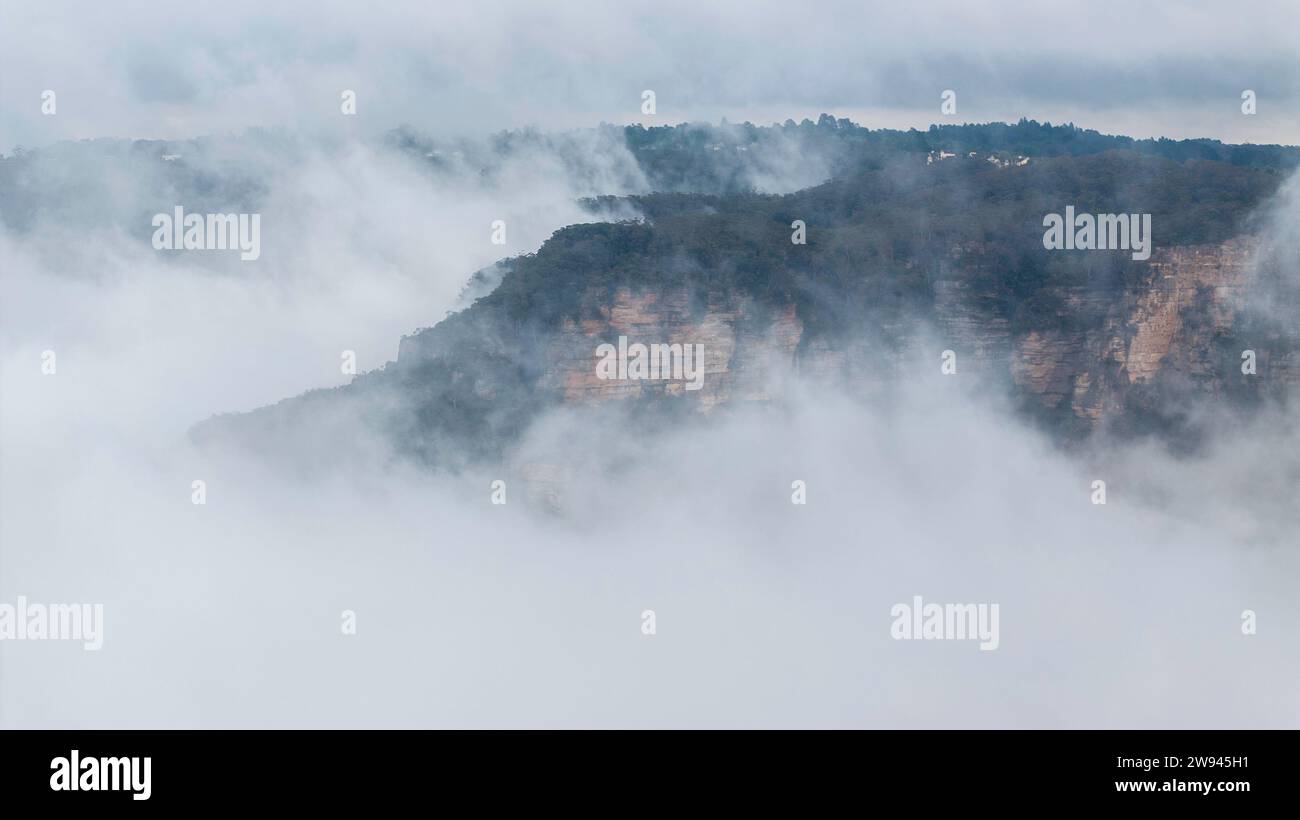 Australian mountains hi-res stock photography and images - Alamy