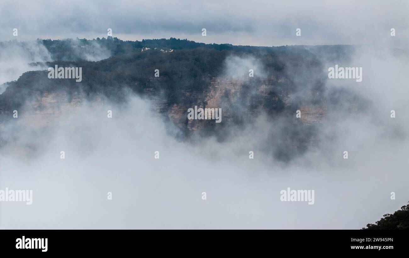 Australian mountains hi-res stock photography and images - Alamy