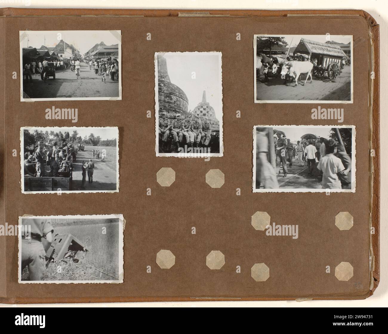 Return to Jogyakarta, 1949 photograph Album magazine with six photos ...