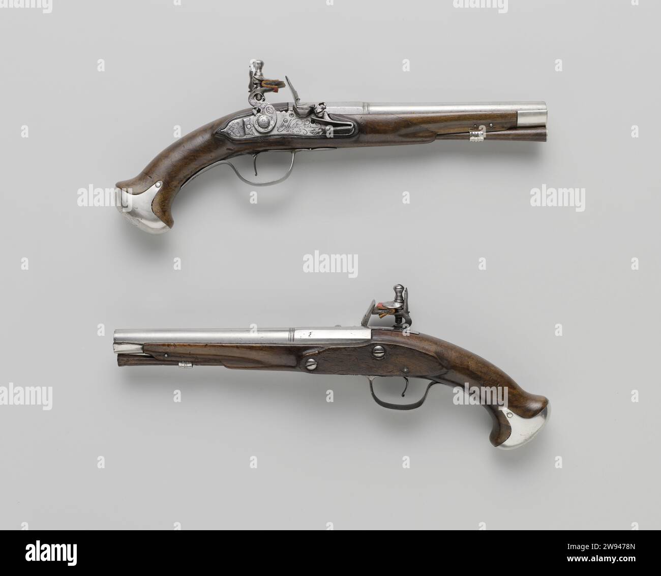 Flint gun by Cornelis Tromp, c. 1660 flintlock pistol Haags Vuursteen ...