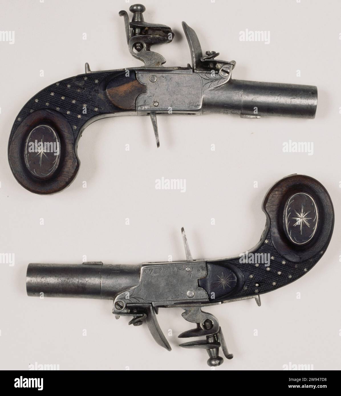 Pocket gun with flint lock, c. 1775 - c. 1825 flintlock pistol Pocket ...