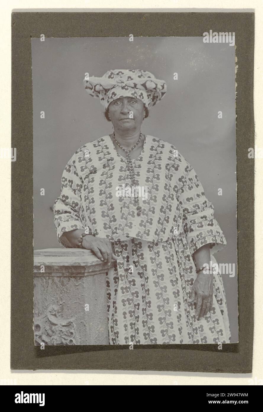 The 'Jaja', the children's lady of the Wesenhagen family, De 'Nenne ...