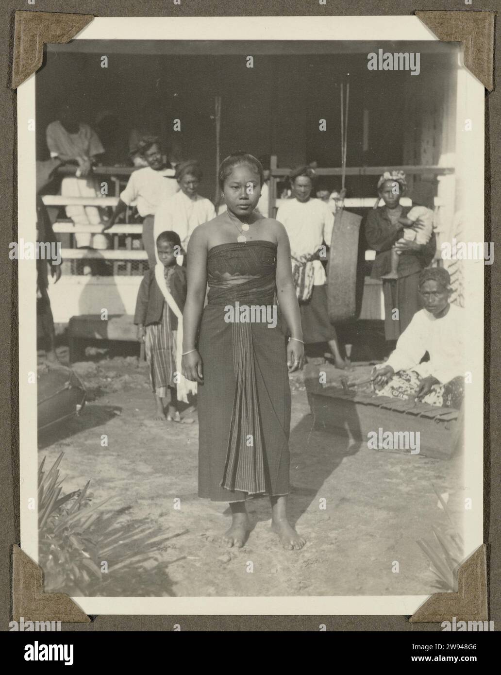 Standing Javanese Woman, 1925 - 1927 photograph Standing Javanese woman ...