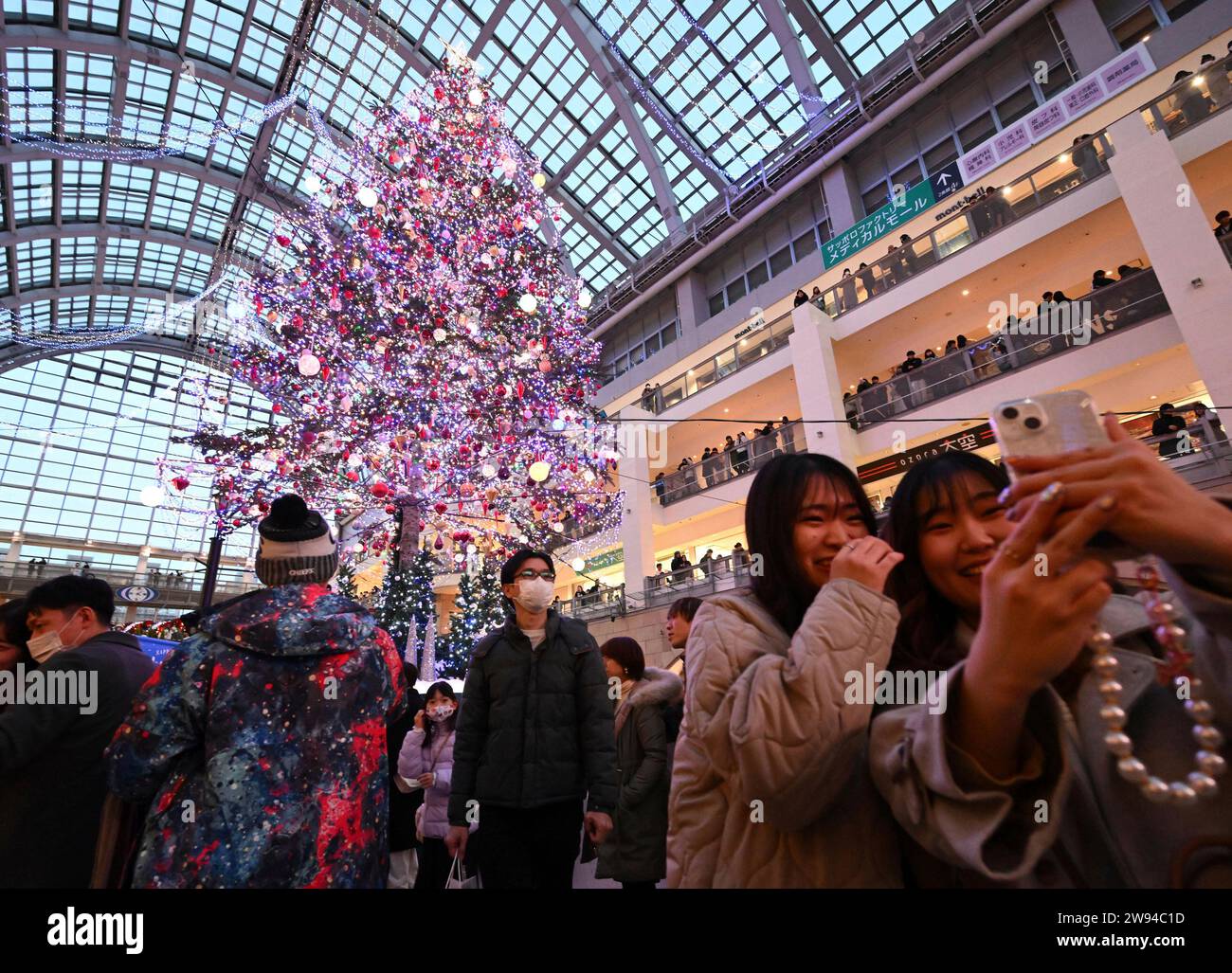 Sapporo Factory is crowded with visitors and customers during the 30th ...
