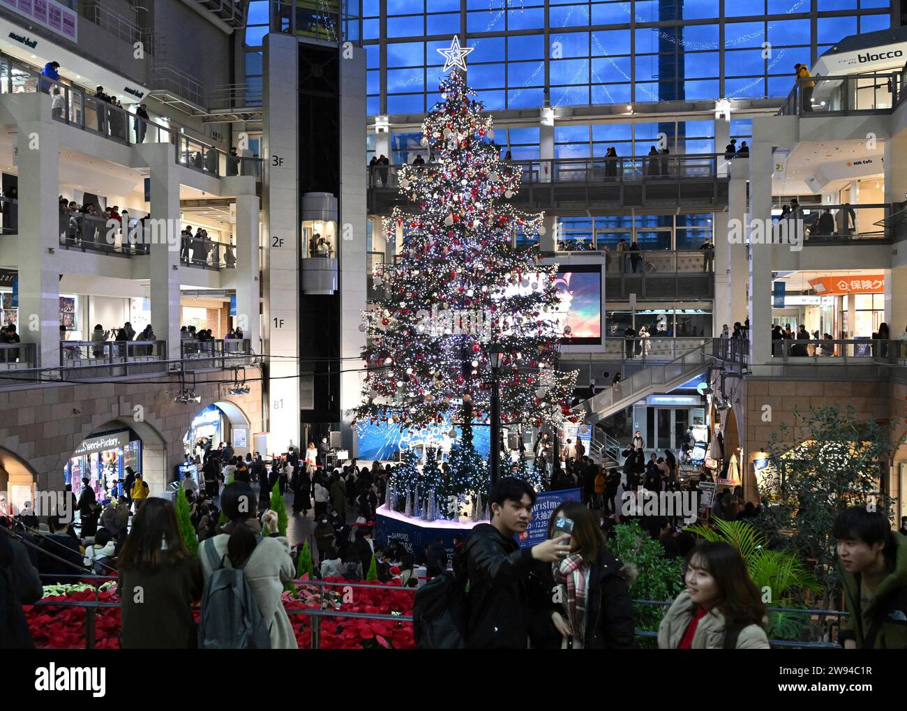 Sapporo Factory is crowded with visitors and customers during the 30th ...