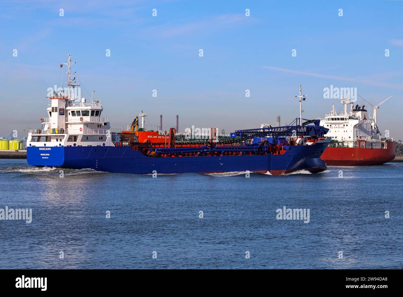 Hopper dredger Middelburg is leaving the port of Rotterdam via Hoek van ...