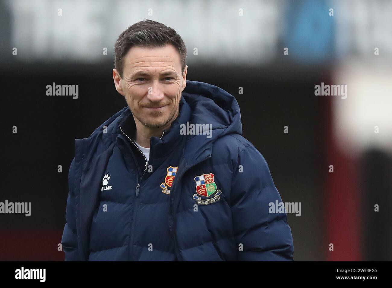 Wealdstone manager Stuart Maynard during Dagenham & Redbridge vs ...