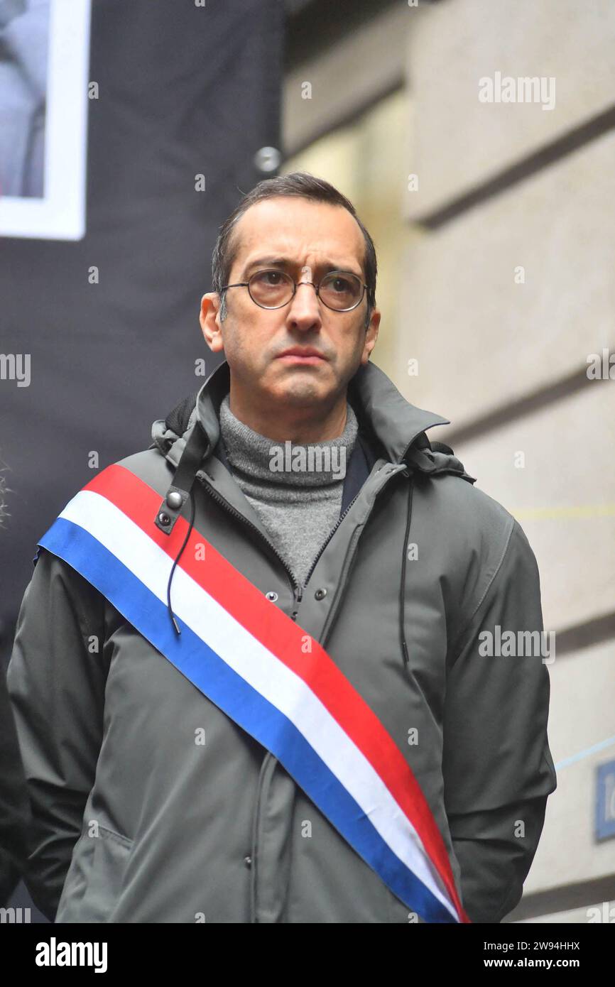 Paris, France. 24th Dec, 2023. Rémi Féraud, Senator for Paris, in front ...