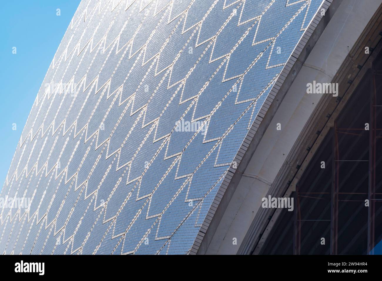 Shells of the sydney opera house up close in sunshine hi-res stock ...
