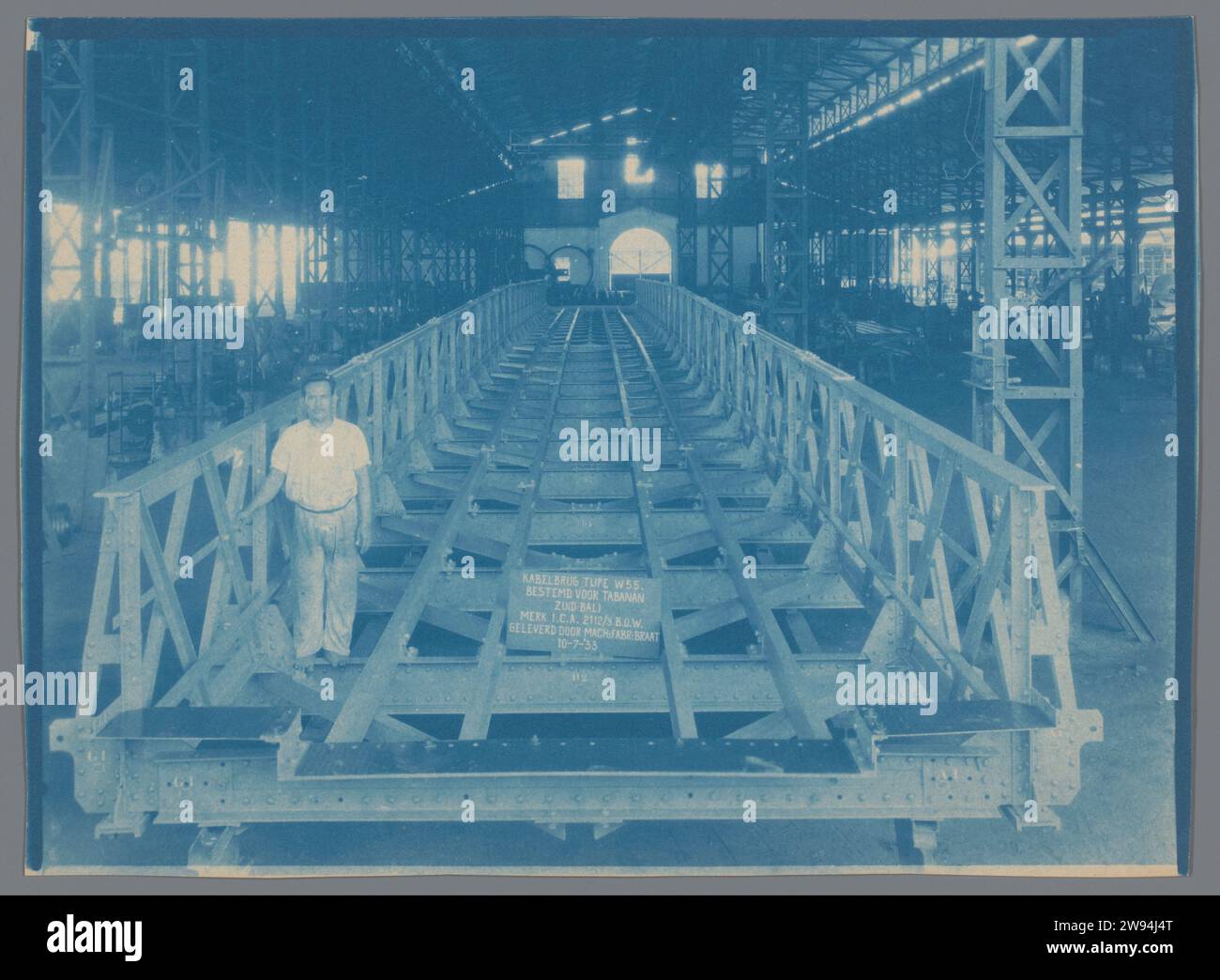 Cable use, Anonymous, 1933 photograph A cable bridge manufactured in ...