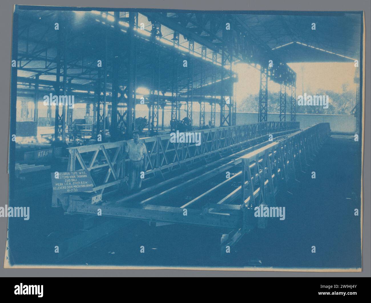 Cable use, Anonymous, 1933 photograph A cable bridge manufactured in ...