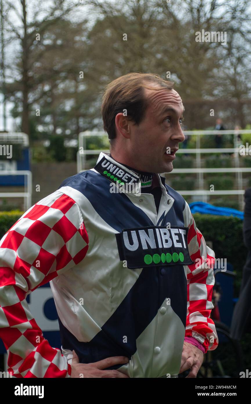Trainer nicky henderson breeder curie sagara hi-res stock photography ...
