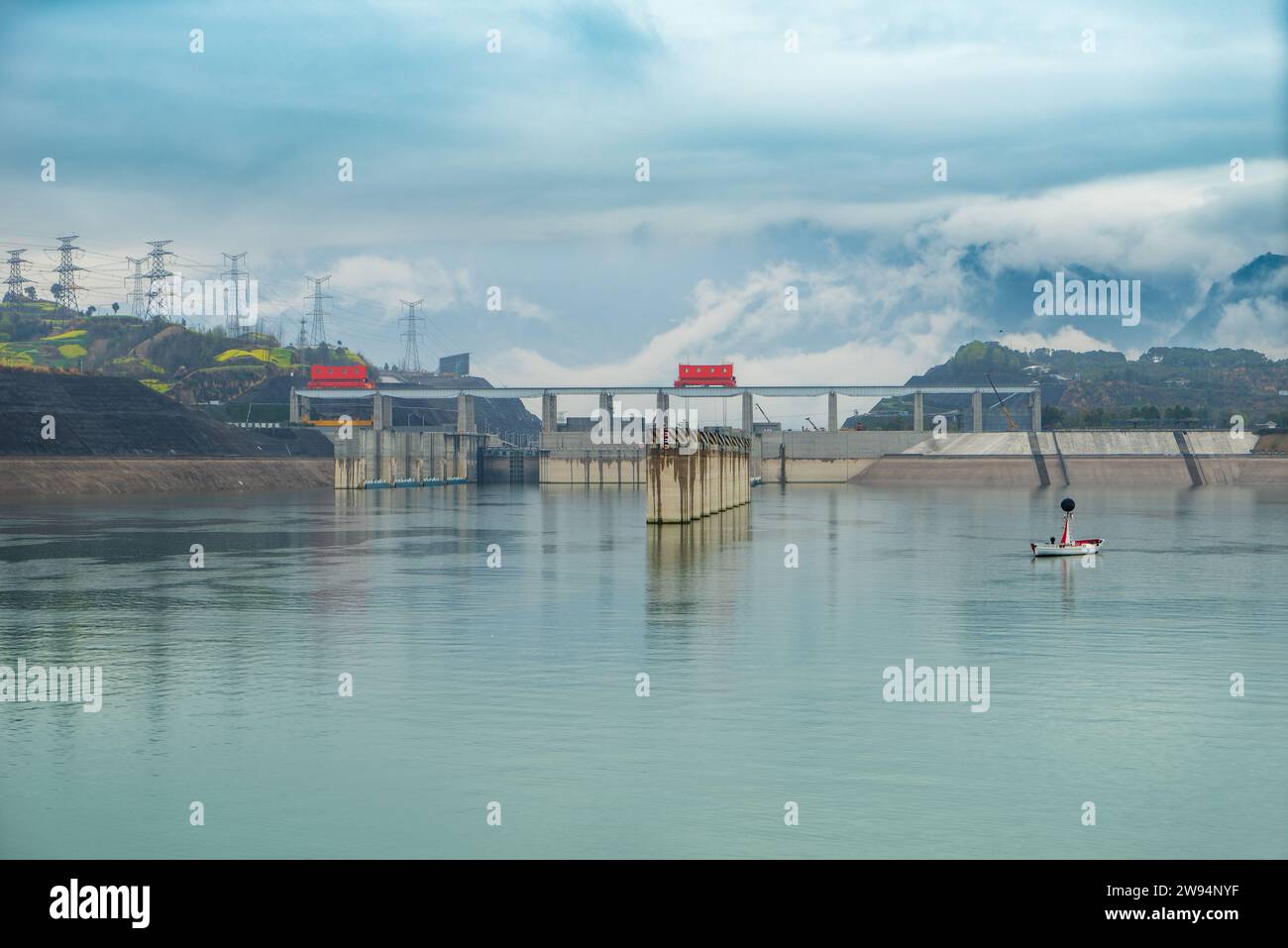 Three gorges dam power plant hi-res stock photography and images - Alamy