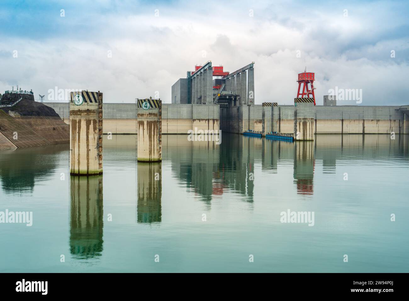Panoramic view of the Three Gorges Dam, the largest hydroelectric power ...