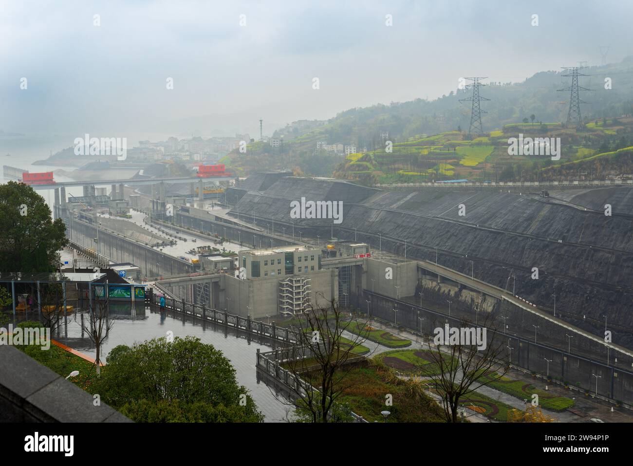 The mesmerizing view of the Three Gorges Dam shrouded in mist ...