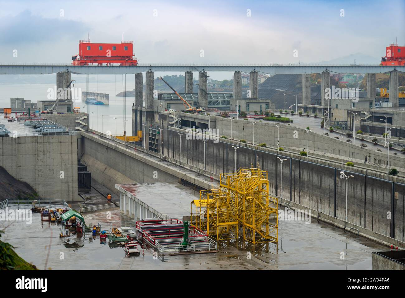 The mesmerizing view of the Three Gorges Dam shrouded in mist ...