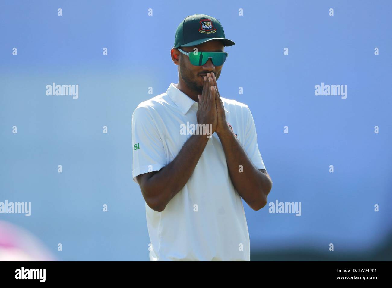 Bangladeshi bowler Shariful Islam during the Bangladesh-New Zealand ...