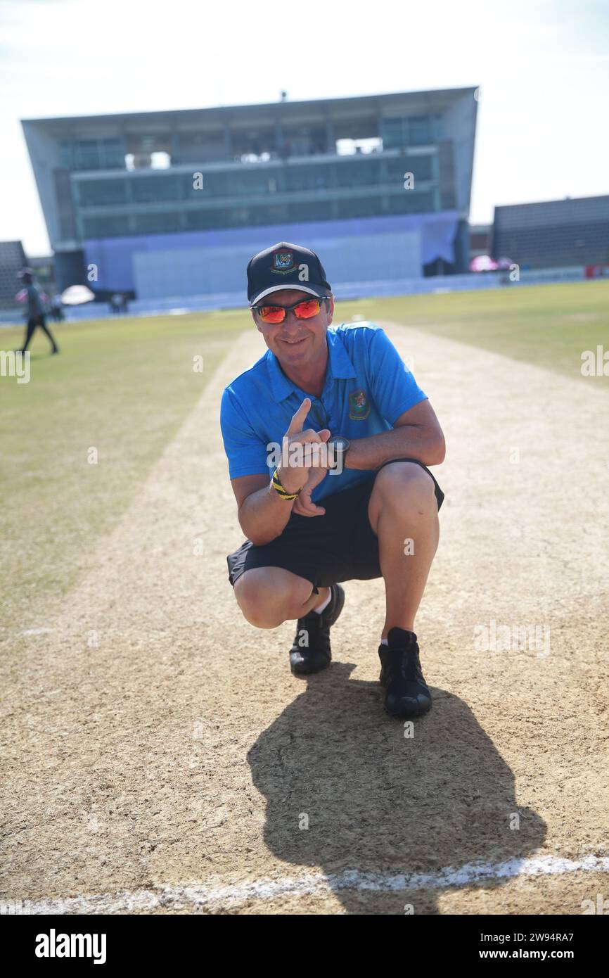 Australian international cricket player hi-res stock photography and ...