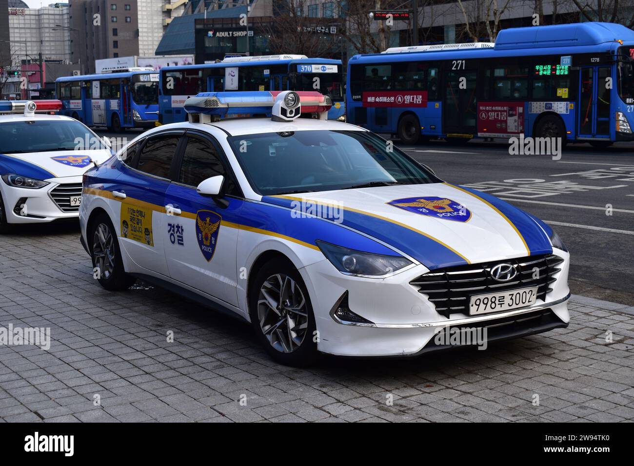 A Hyundai Sonata police car of the Seoul metropolitan police force with ...