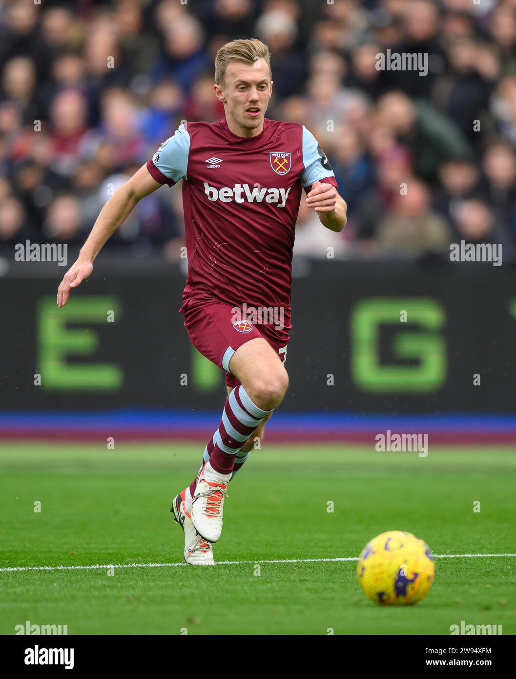 Football west ham hi-res stock photography and images - Alamy