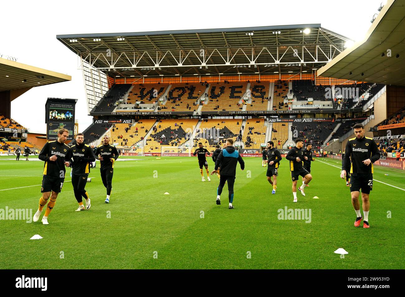Wolverhampton Wanderers players warming up prior to kick-off before the ...