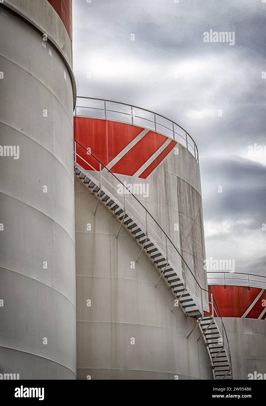 Silo silos storage stairs hi-res stock photography and images - Alamy