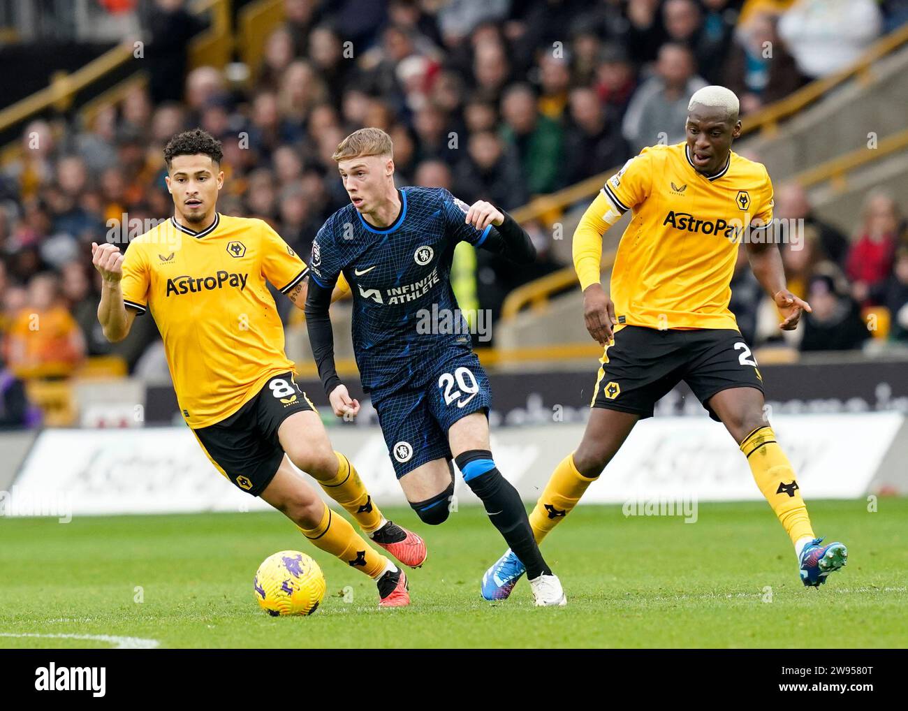 Wolverhampton, UK. 24th Dec, 2023. Joao Gomes (l) and Toti Gomes of ...