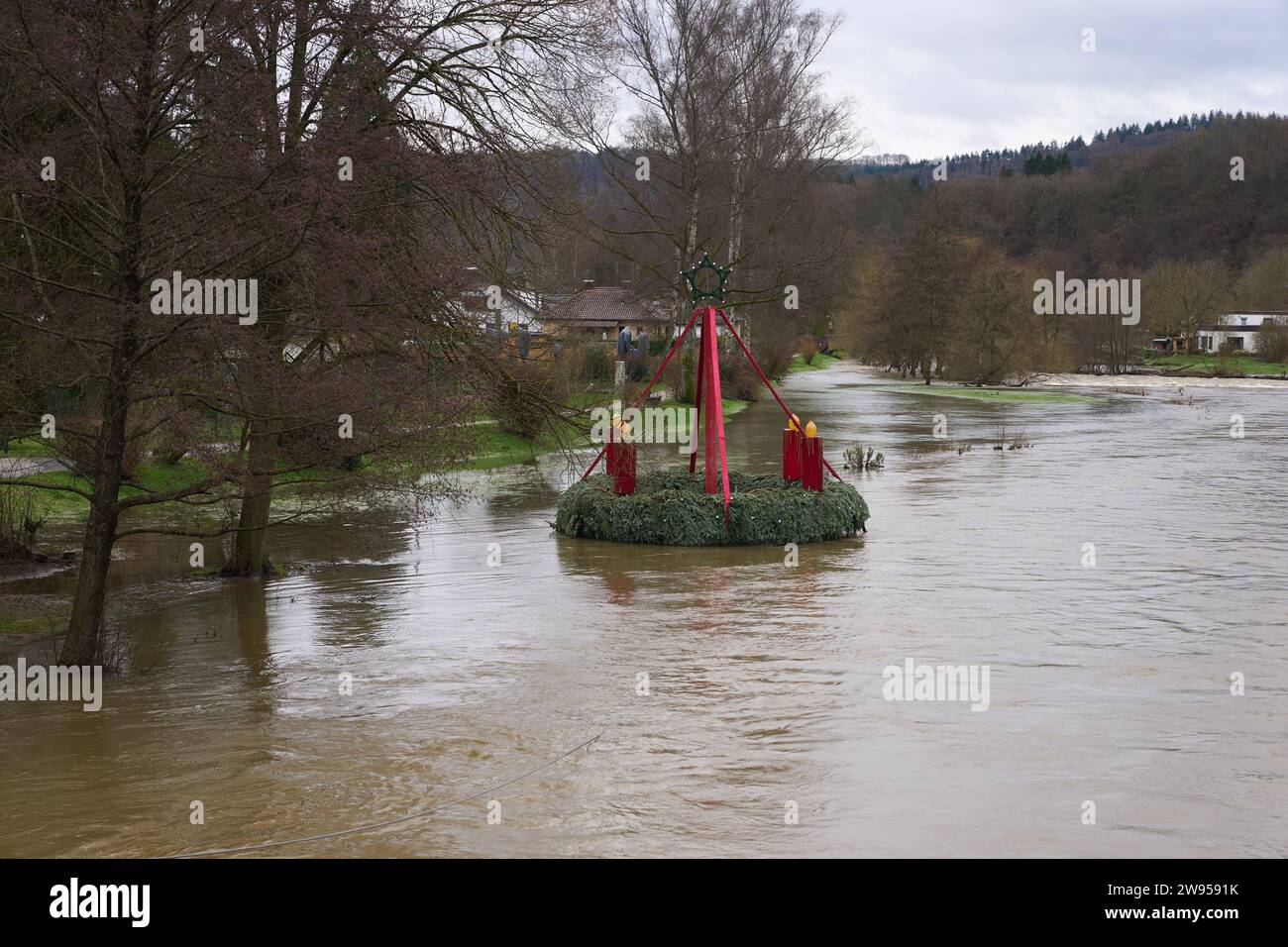 Waldbreitbach, Germany. 24th Dec, 2023. The giant floating Advent ...