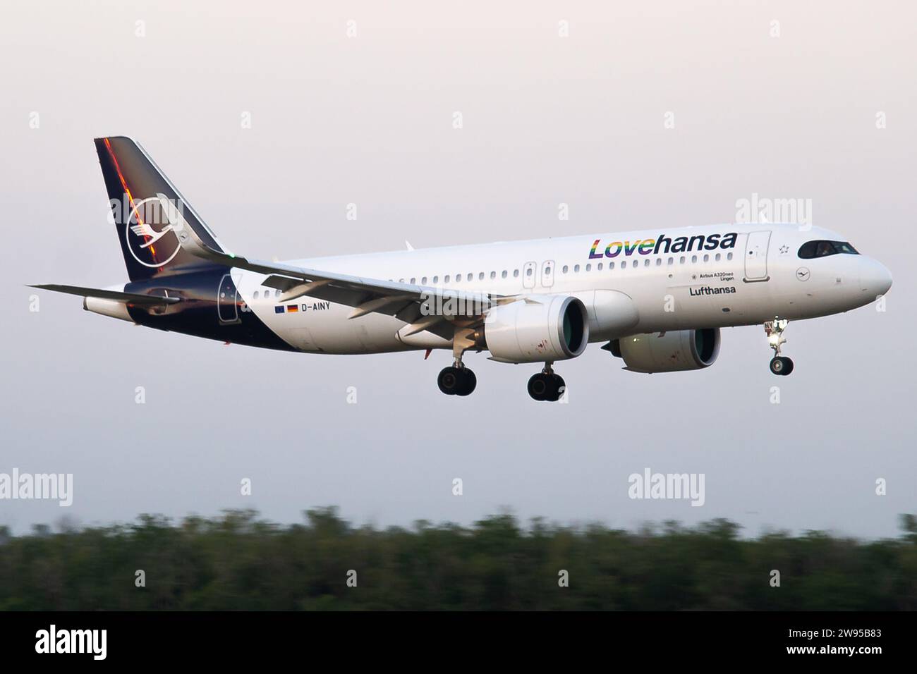 Lufthansa A320neo D-AINY, with the "Lovehansa" stickers, landing at ...
