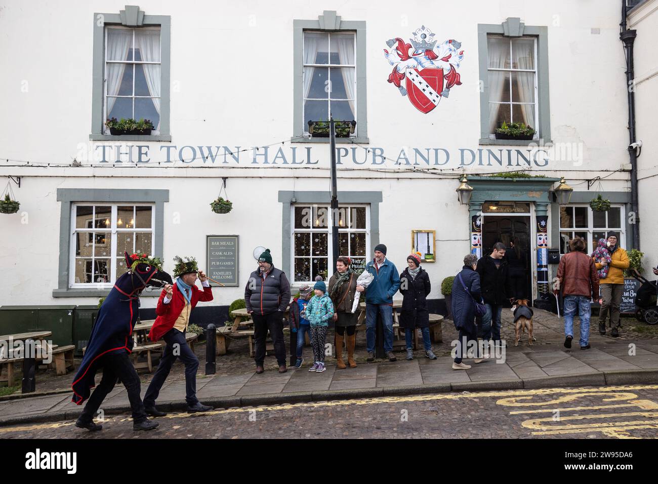 The Christmas Eve tradition "Poor Old Hoss" in Richmond, North ...