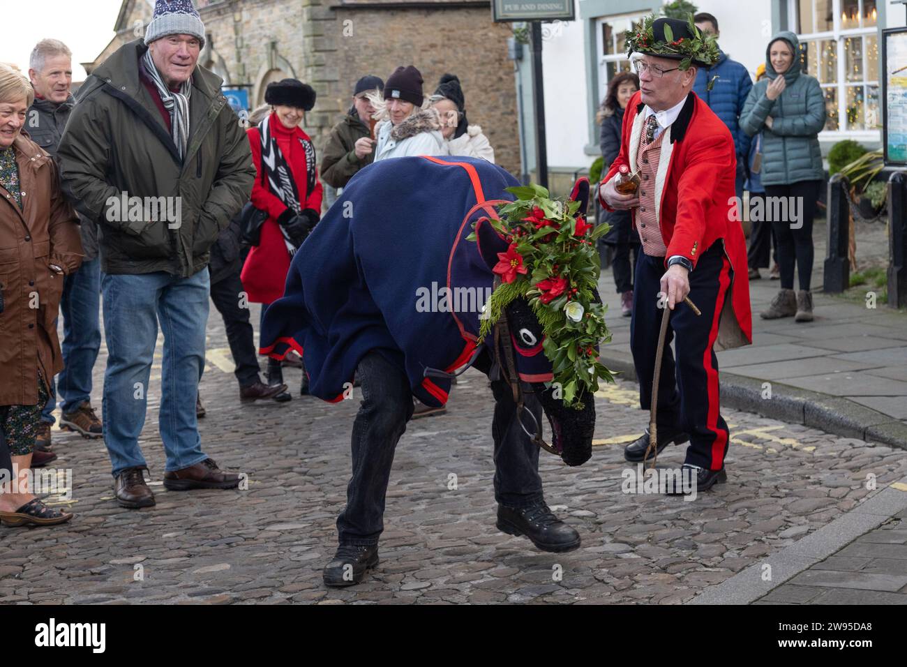 ichmond, North Yorkshire, UK. 24th Dec 2023. The Christmas Eve ...
