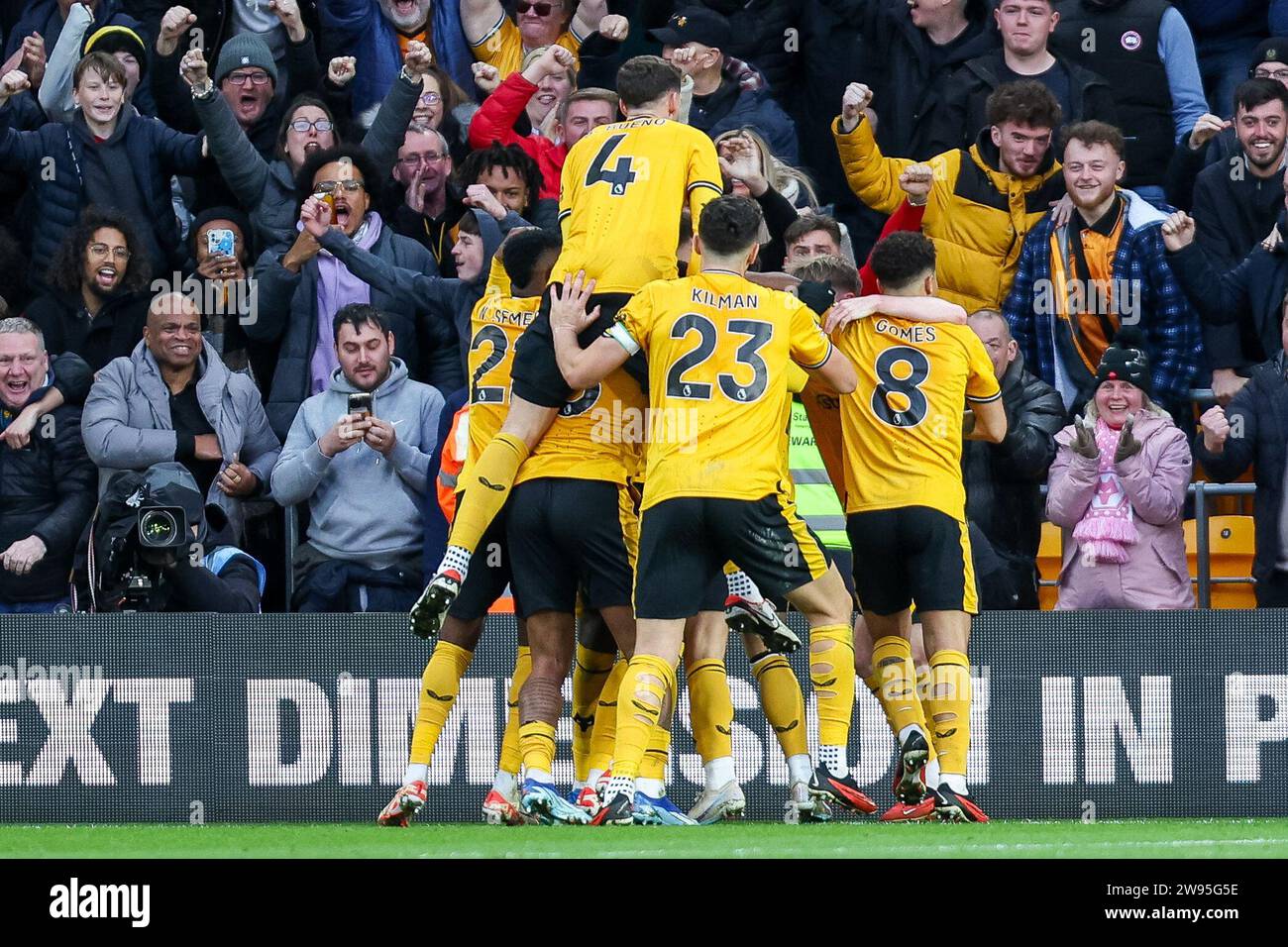 Wolverhampton, UK. 24th Dec, 2023. Wolves' players celebrate their 2nd ...