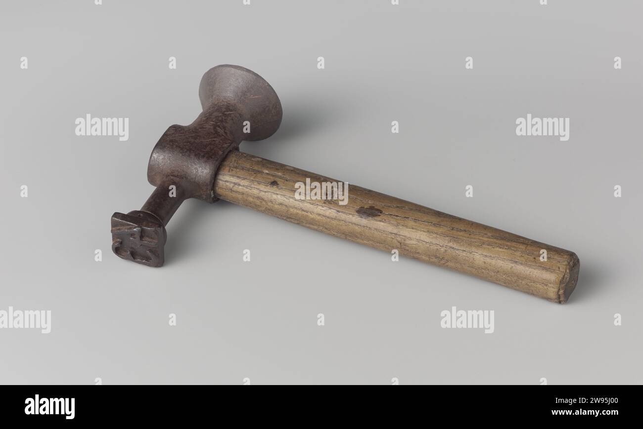 Hammer with Brand iron, 1750 - 1850 hammer Hammer with a screw -on part ...